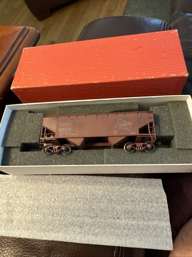 EX BOXED HO Scale Coal Hopper Train Car QUICKITS 3238 MILW 94537 With Load | eBay