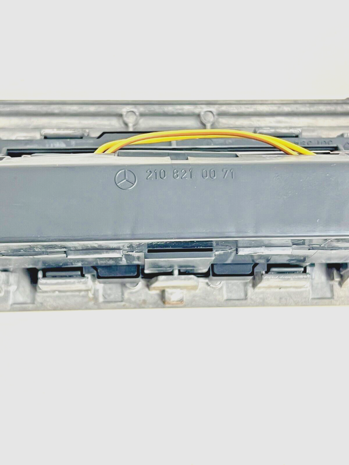 98-02 Mercedes E320 E430 Dash Center Console Switch Hazard Trim Wood ...