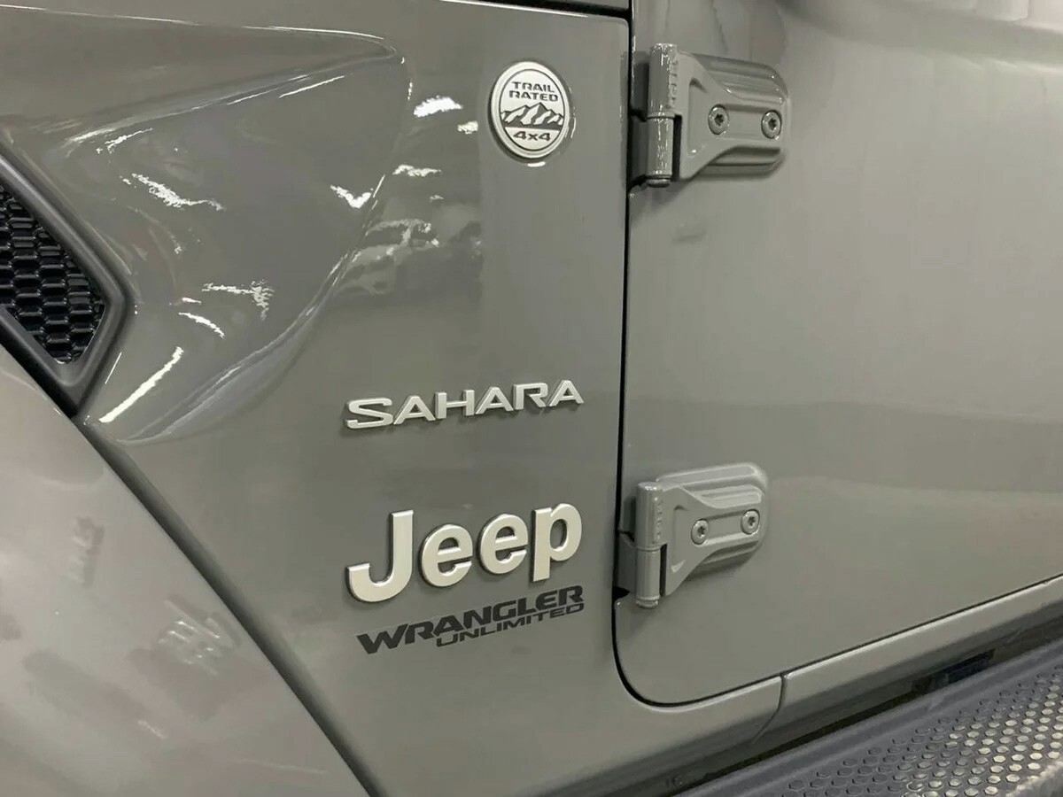 18-22 JEEP WRANGLER JL (2) Silver SAHARA EMBLEM NAMEPLATE BADGE OEM NEW ...