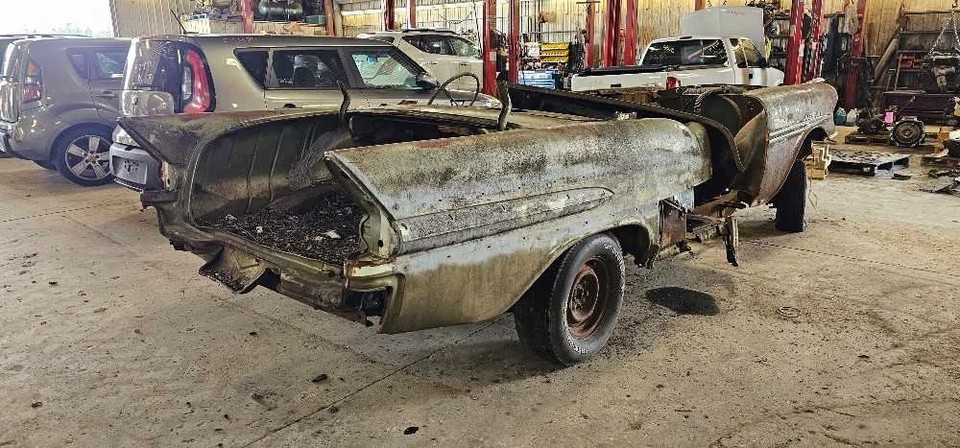 1957 PONTIAC REAR AXLE ASSEMBLY 3.23 OPEN CODE-9 1107173 | eBay