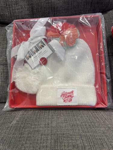 2023 Hallmark Channel KNIT HAT - HALLMARK CHANNEL #1 FAN - NEW in Box ...