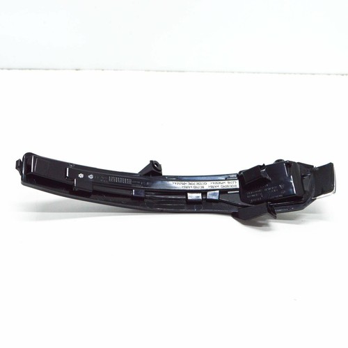 Mercedes Benz C W205 Mirror Indicator Repeater Lamp Left A0999067101 | eBay