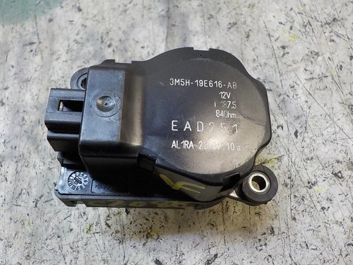 1786200 MOTEUR / ACTIONNEUR DE VOLET DE CLIMATISATION POUR FORD MONDEO ...