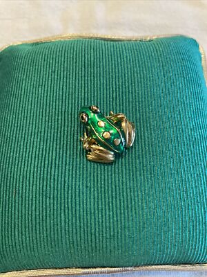 Vintage Signed Carolee Green Enamel Frog Gold Tone Pin Brooch | eBay