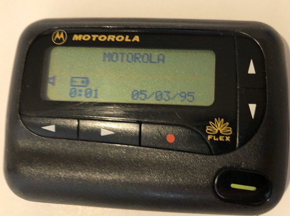 MOTOROLA Advisor Gold ALPHA Numeric PAGER / BEEPER WITH HOLSTER | eBay