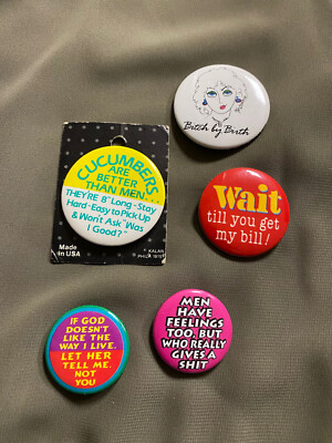 Women’s Lot Of Vintage pinback Buttons Comedy 1.25” To 1.75” Lot Of 5 ...