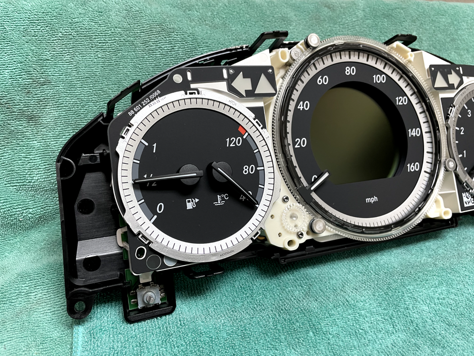 OEM Mercedes Benz Gauge Instrument Cluster speedometer W204 X204 08-12 ...