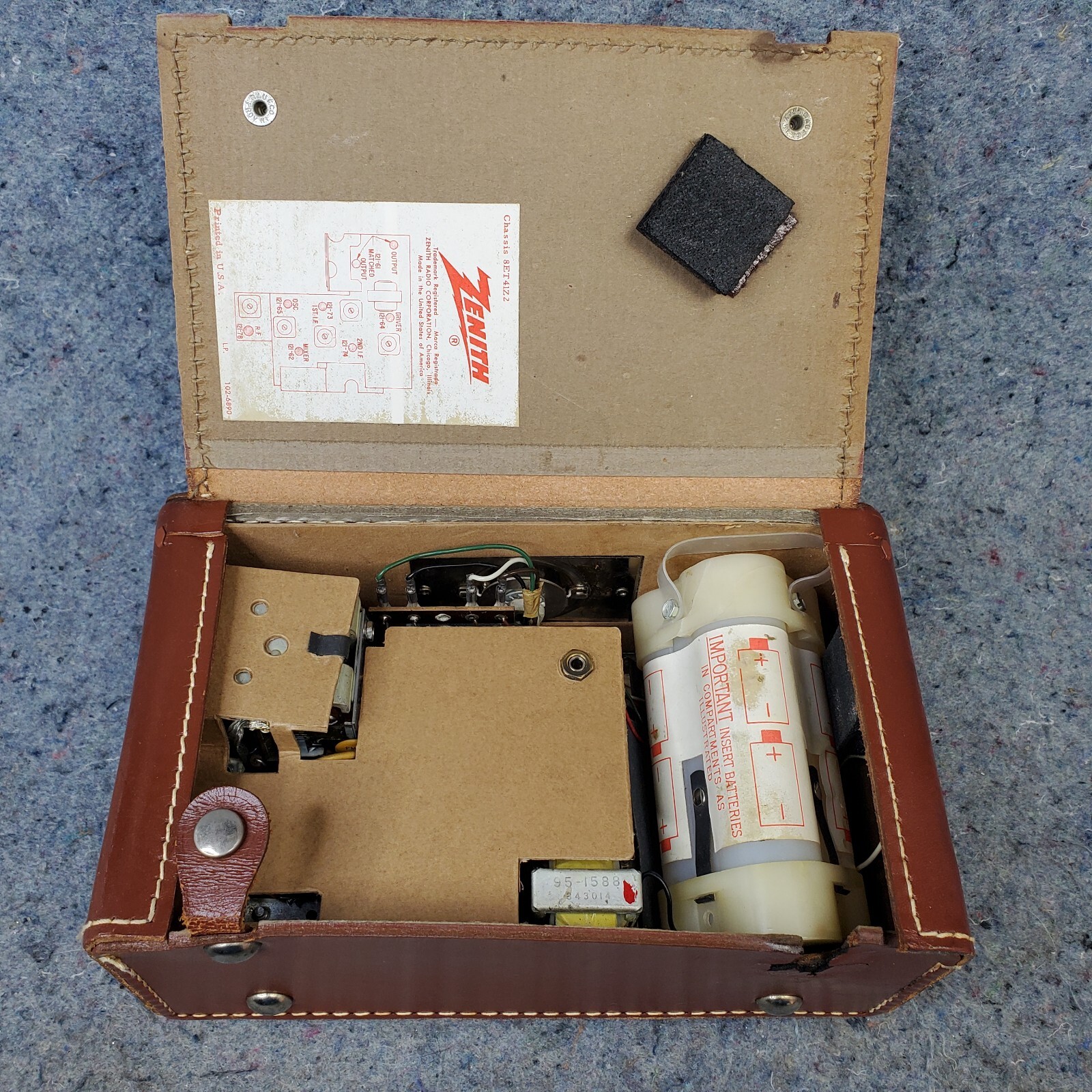 Vintage Zenith Deluxe Royal 755 Wavemagnet Transistor Radio Portable ...