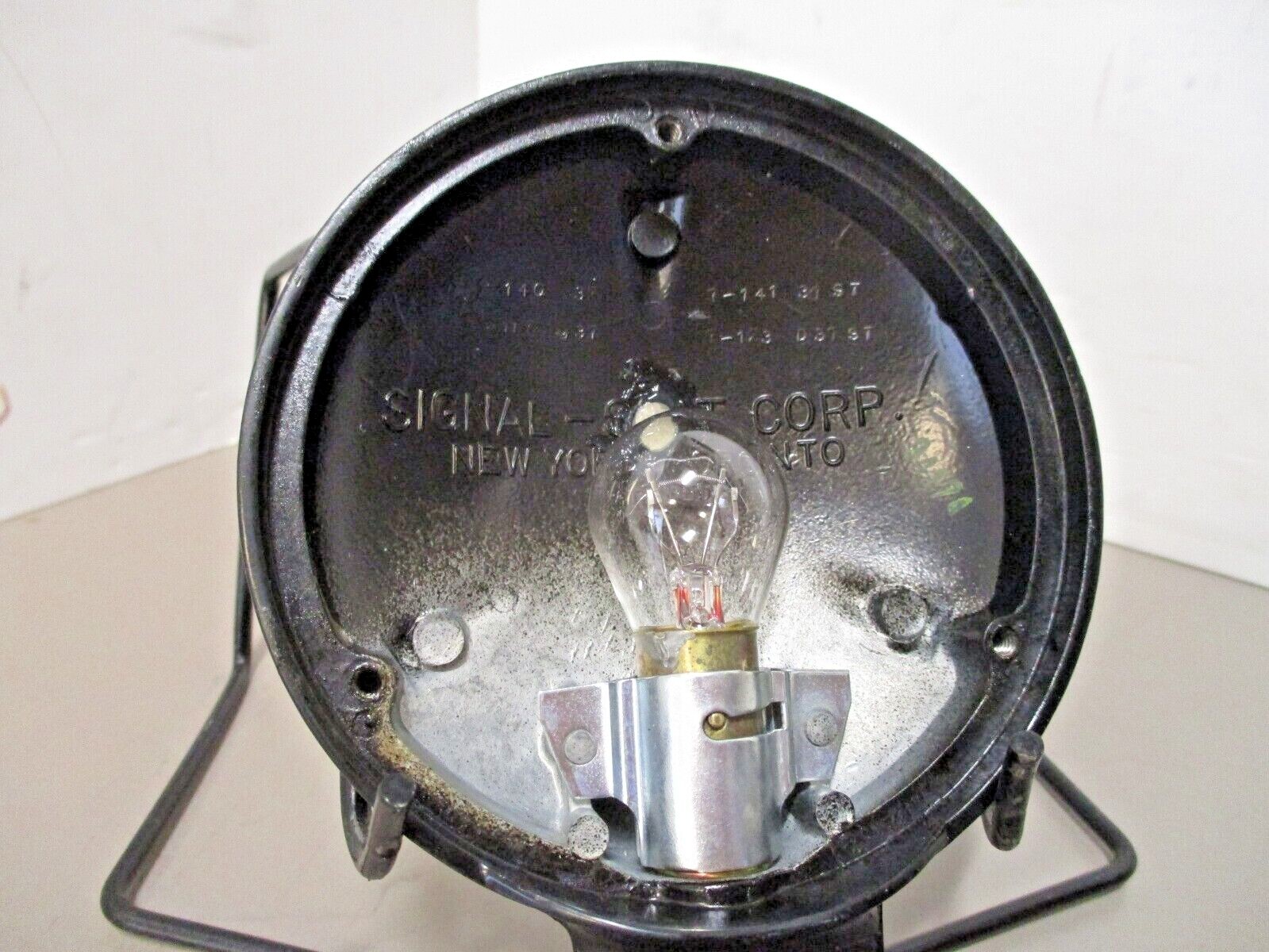 Signal-Stat 3700 Series 4" Aluminum Lamp Black Housing Red Lens ...