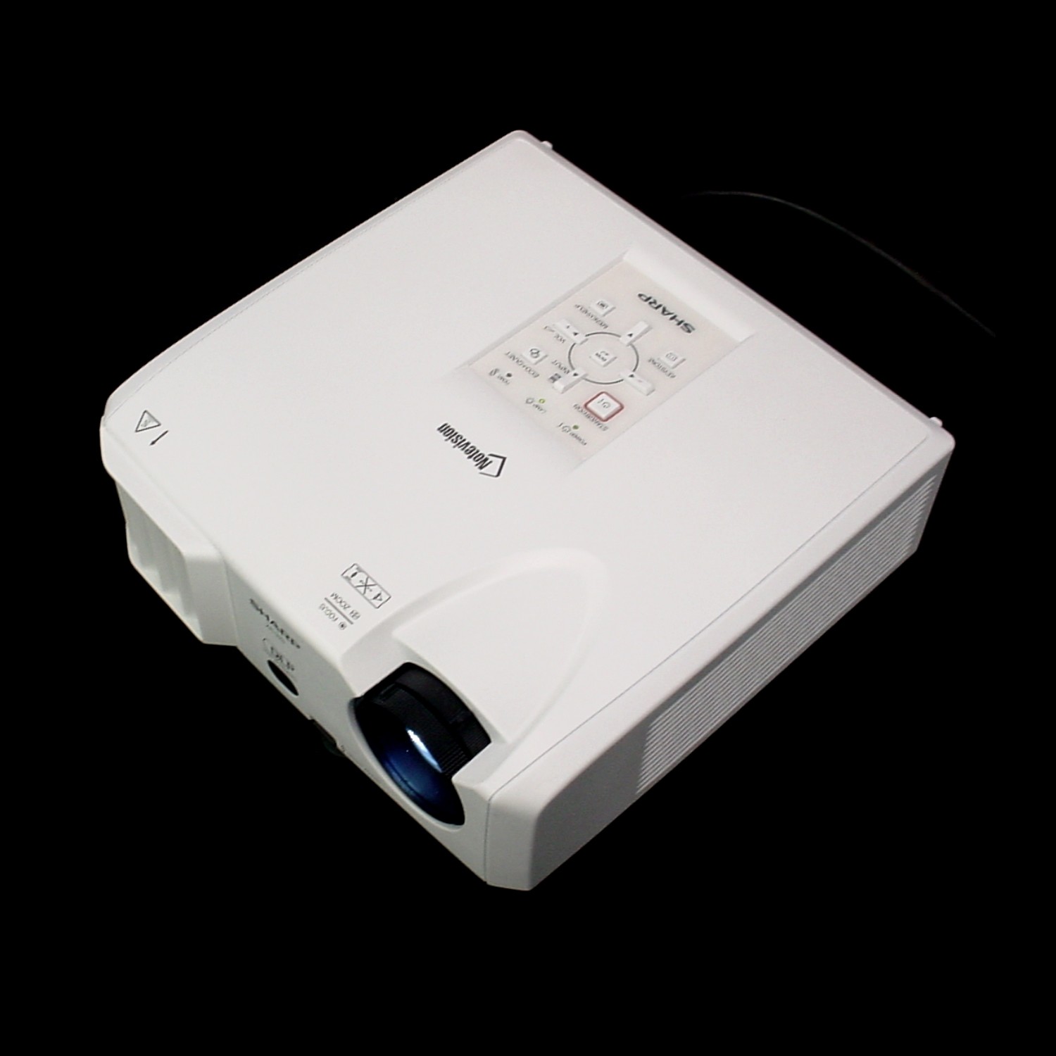 Sharp XR-32S DLP SVGA Table Top Projector 2500 Lumens 4:3 Aspect 1080i ...