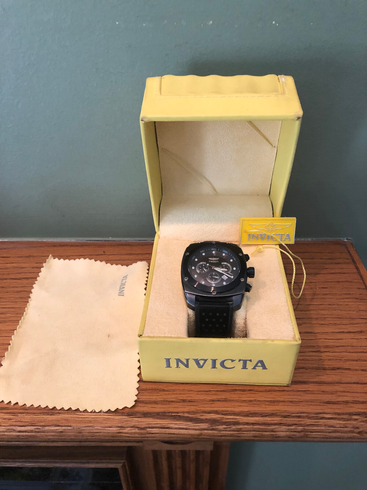 Invicta Macau Chronograph Men's Watch Model No. 5181 - Gem