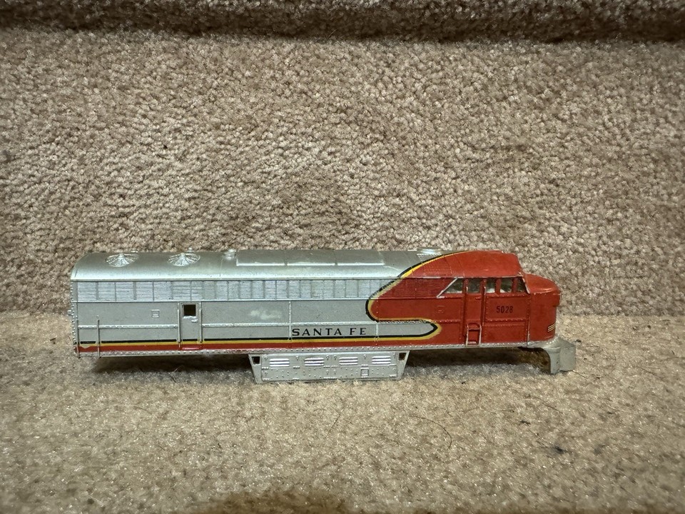 Lot of AHM Santa Fe Diesel Locomotive Parts & Pieces HO Scale | eBay