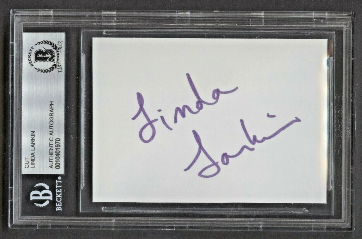 Princess Jasmine Autograph
