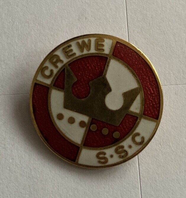 Crewe Kings SSC Speedway Badge Late 1970s Red/white- Gold | eBay