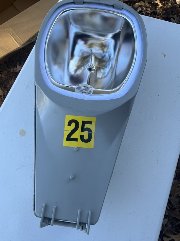 American Electric Lighting Thomas & Betts High Pressure Sodium Lamp | eBay