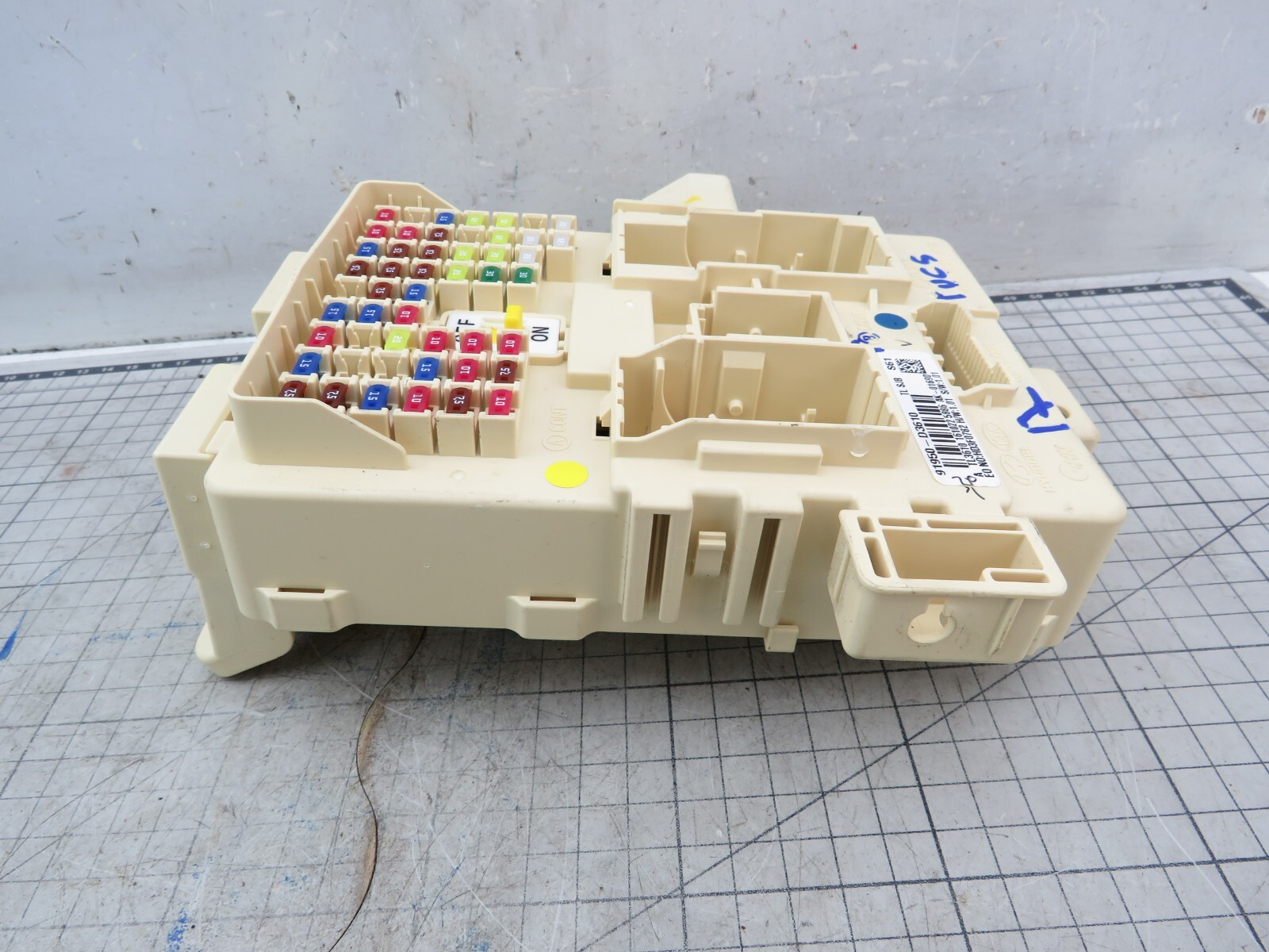 2017 HYUNDAI TUCSON TL 1.7 CRDi FUSE BOX RELAY 91950-D3610 | eBay UK