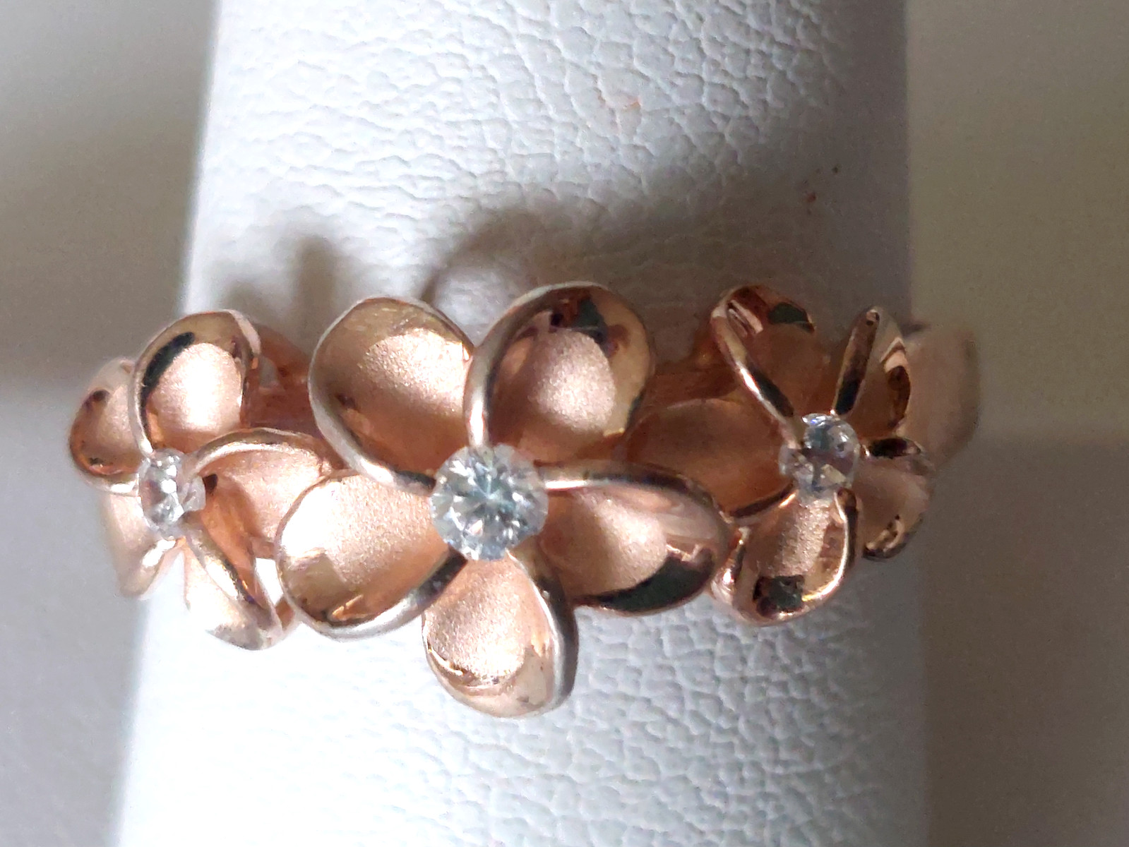LOVELY ROSE GOLD TONE/ 925 SILVER 3 PLUMERIA FLOWERS… - Gem