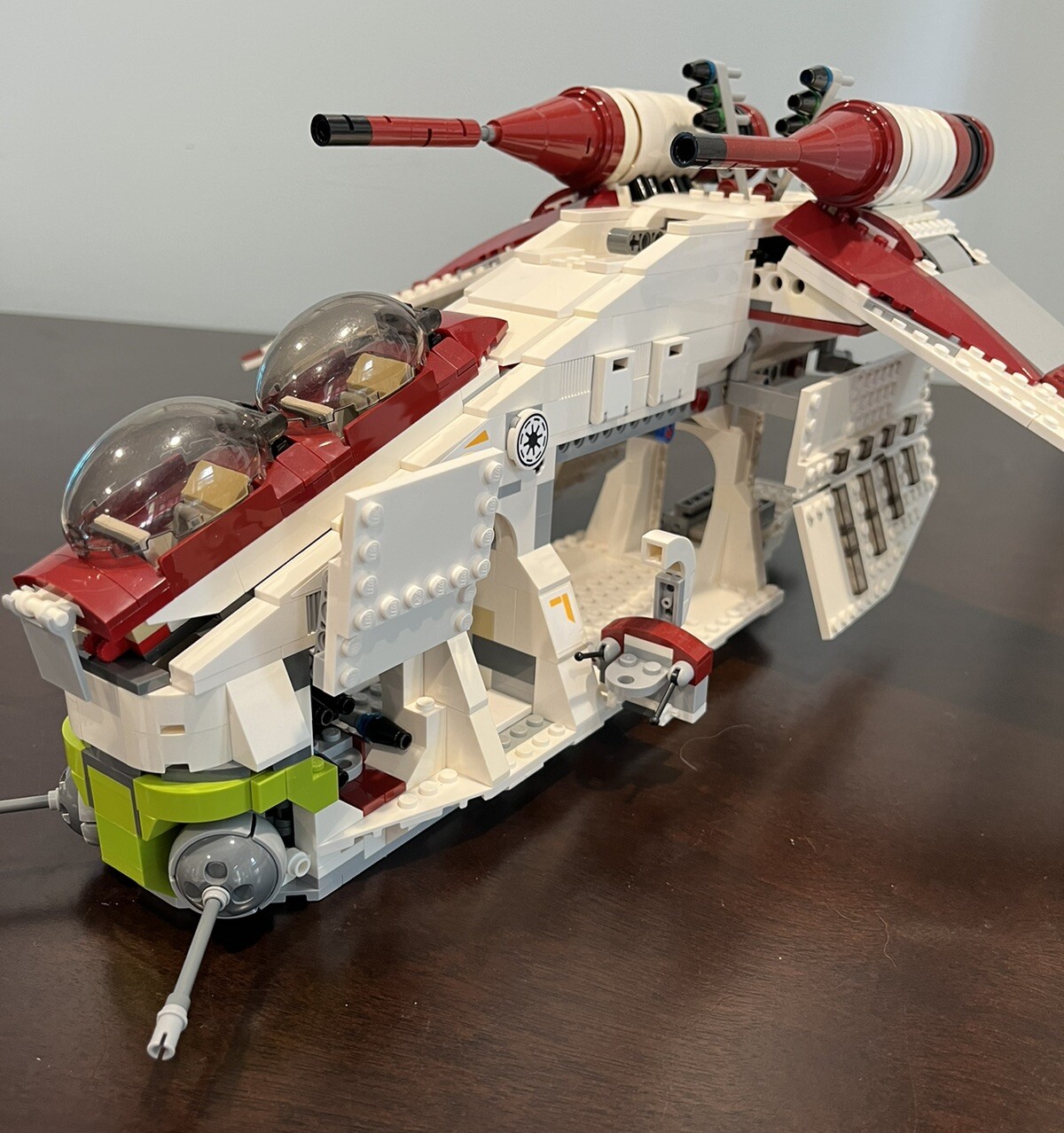 LEGO Star Wars 75021 Republic Gunship (2013) Minifig & Speeder - Near ...