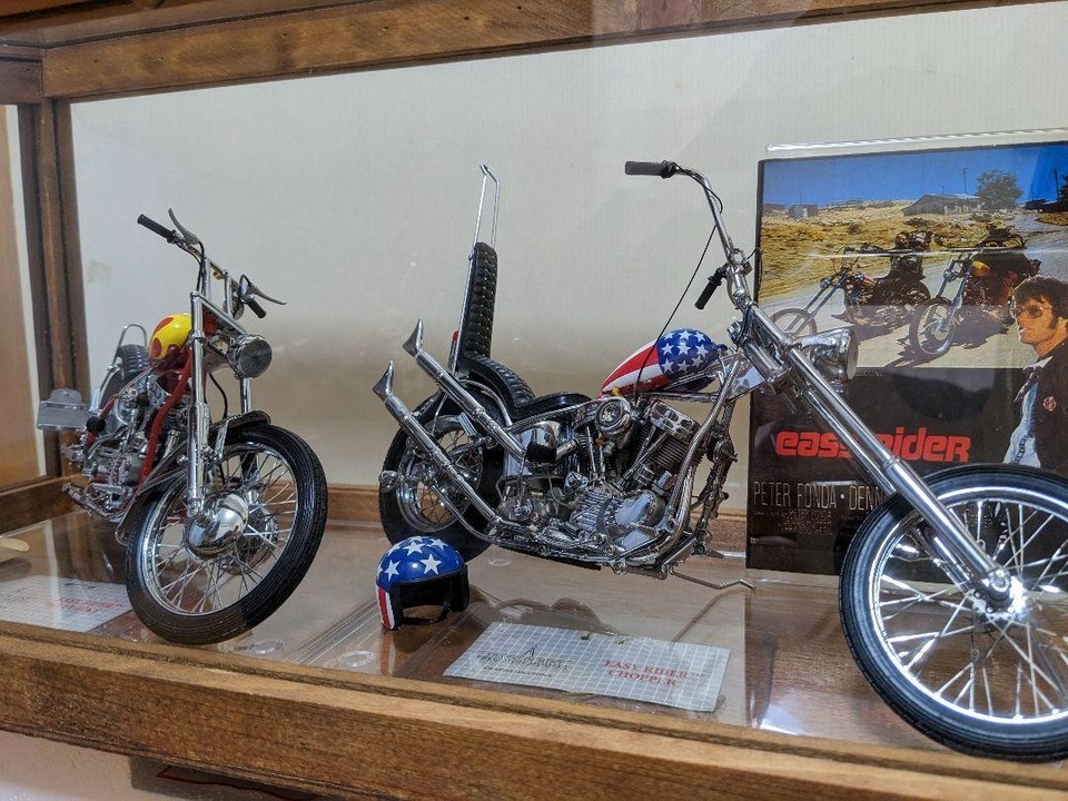 Easy Rider Captain America & Billy Chopper Bike Franklin Mint ...