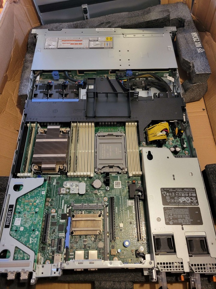 Dell R450 LFF 4x3.5 Bay 1x Silver 4316 no drives 64GB Ram | eBay