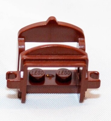LEGO Minifigure Horse Saddle Brown 2 Flag Clips Weapon Battle Cowboy ...