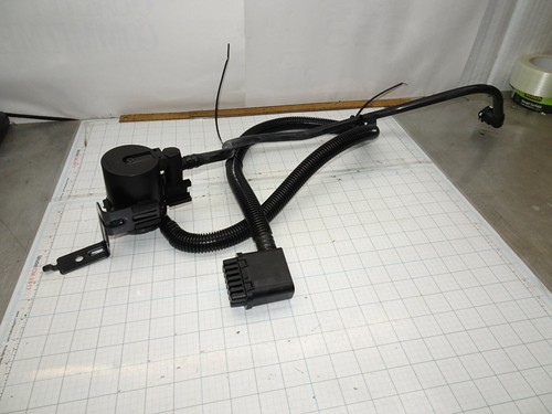 GM 84148821 Vapor Canister Vent Control Solenoid Valve OEM NOS General ...