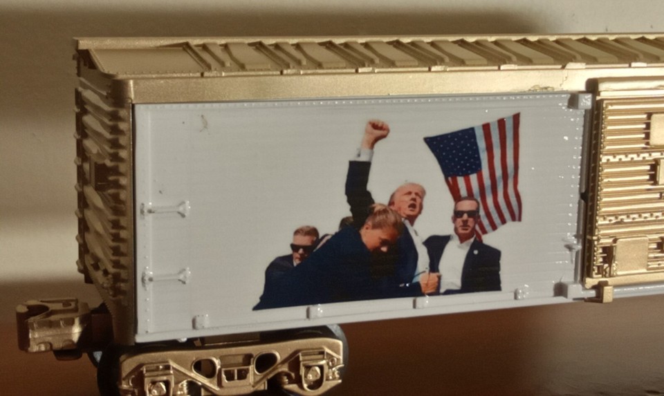 Donald J Trump 2024 O gauge scale train president 45 47 Lionel boxcar ...