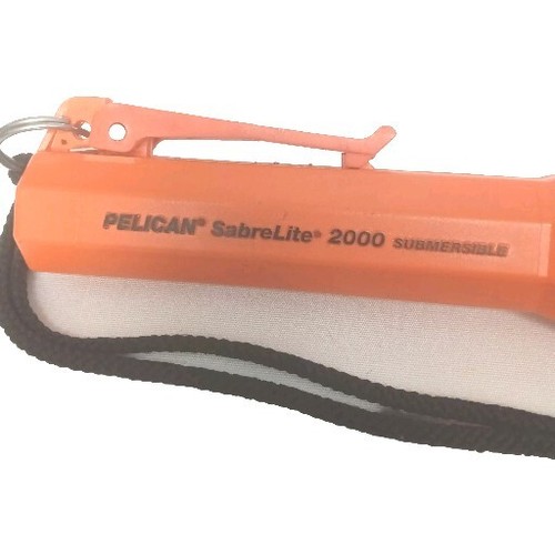 Pelican SabreLite 2000 Submersible Waterproof Flashlight Super Bright ...
