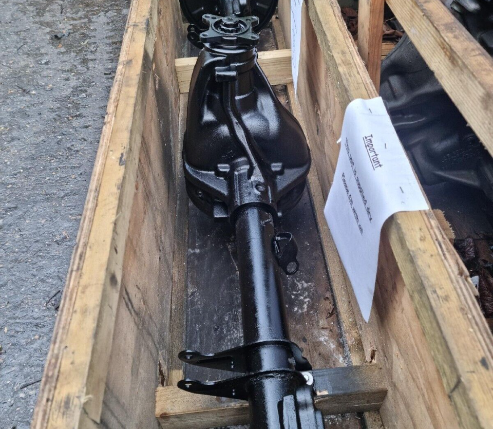 Mercedes Sprinter rear axle (Diff Axle) | eBay UK