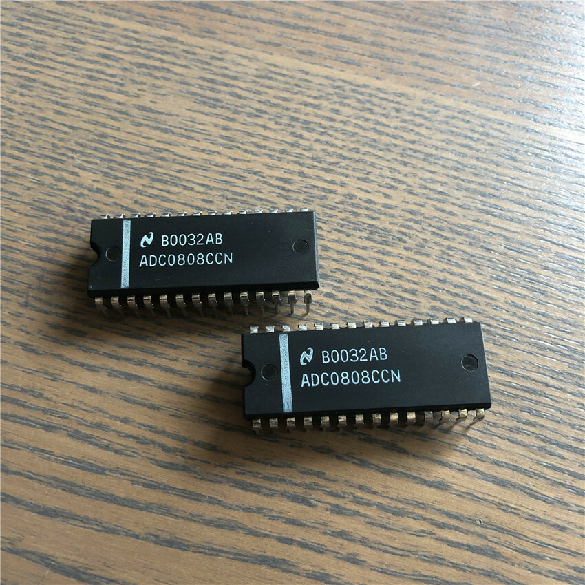 NSC ADC0808CCN ADC0808 8 Bit A/D Converter DIP28 x 1pc | eBay