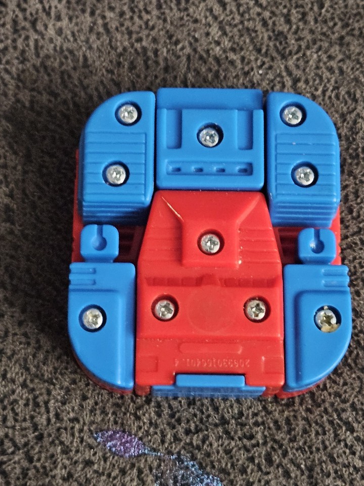 Alpha-Bots Alphabet Transforming Letter O Action Figure Lakeshore Toys ...