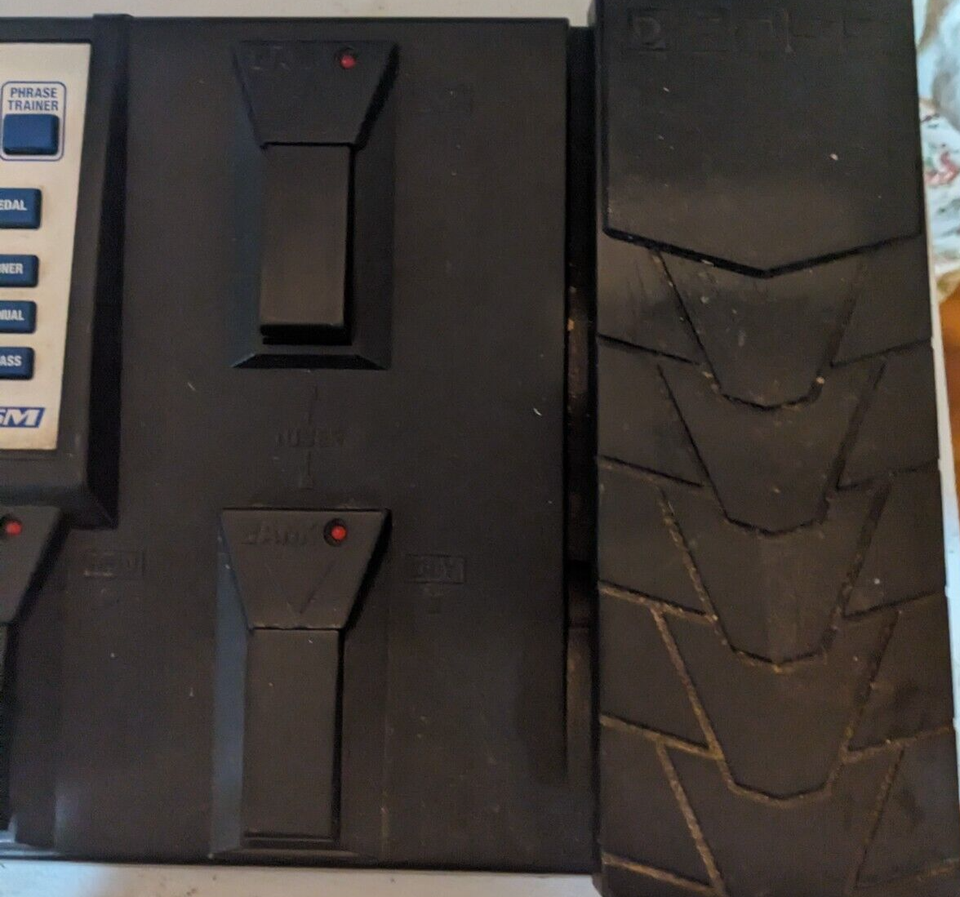 BOSS ME-33 Multiple Multi Effects Processor Guitar Effect | eBay