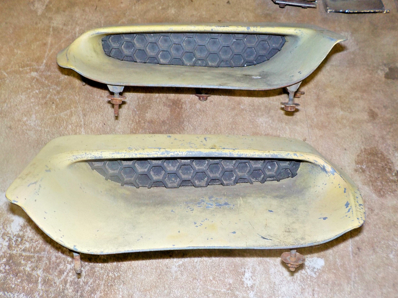 71 72 73 Mustang Mach 1 Nasa Honeycomb Hood Scoops Pair Complete 1971 ...
