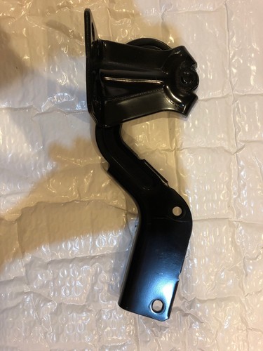 OEM 07-13 MITSUBISHI Outlander Liftgate Tailgate RIGHT Hinge 5802A004 ...