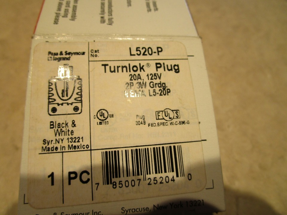 Legrand Pass Seymour L520P 20A 125V Industrial Grade TurnLok Plug ...