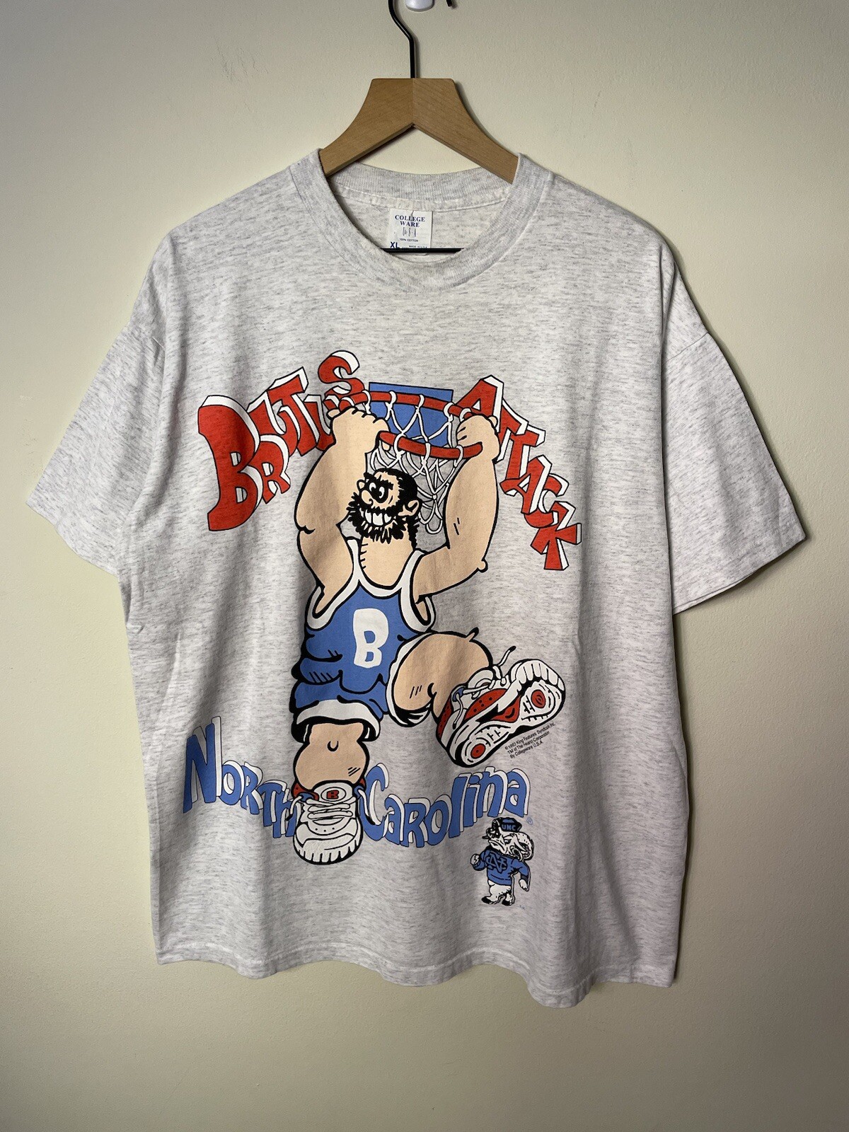 Vintage 1993 Brutus Attack Popeye UNC basketball t-s… - Gem