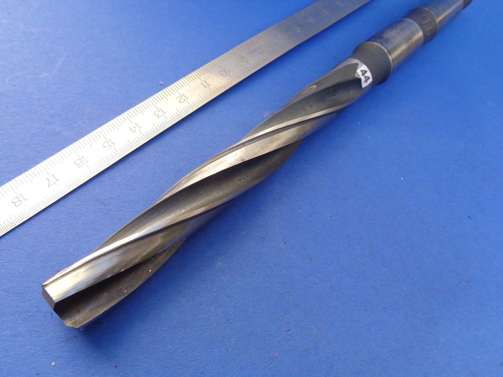 Bohrer Aufbohrer Dreischneider Ø 13,5 bis Ø 17,75 HSS Stock Gühring May ...