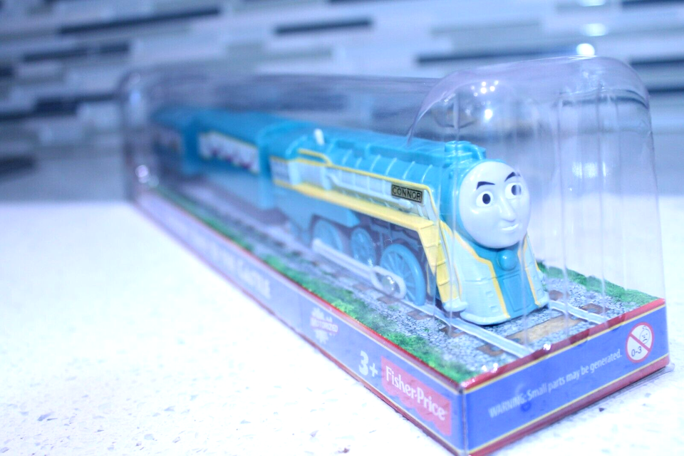 Thomas & Friends Trackmaster Connors Race to the Castle Motorized Train ...