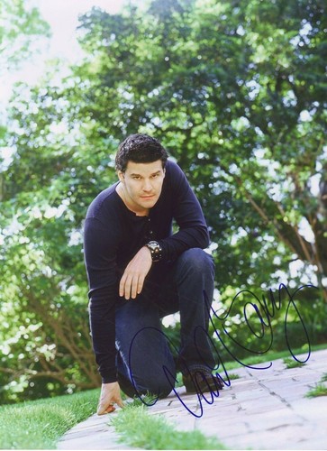 DAVID BOREANAZ AUTOGRAPH SIGNED PP PHOTO POSTER | eBay