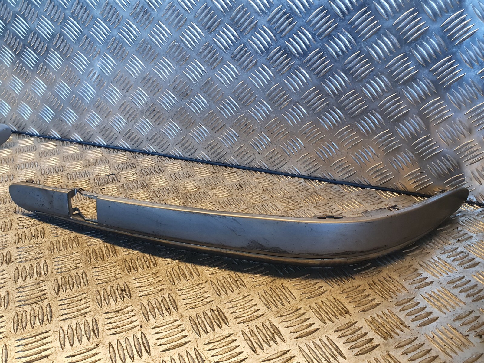 Mercedes E Class Bumper Moulding Right Front A2118800612 2006 W211 ...