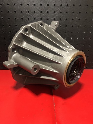 1998-UP FORD 271F 273F TRANSFER CASE REAR TAIL HOUSING #45518 31/34 ...