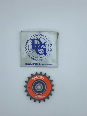 McMASTER-CARR 6663K21 Roller Chain Idler Sprocket-35 Chain-19 Teeth-3/8 ...
