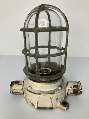 Vintage Brass Russell & Stoll Pauluhn Marine Explosion Proof Ship Light ...