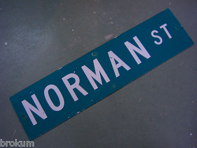 Vintage ORIGINAL NORMAN ST STREET SIGN WHITE ON GREEN BACKGROUND 36" X ...