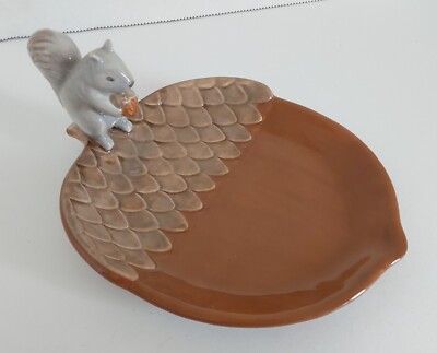 Vintage Squirrel Candy Dish with Nut Sitting on Acorn by Grassland Road ...