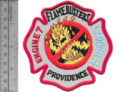 Providence Fire Department PFD Fire Engine 7 & Fire Ladder 4 NO TARIFF ...