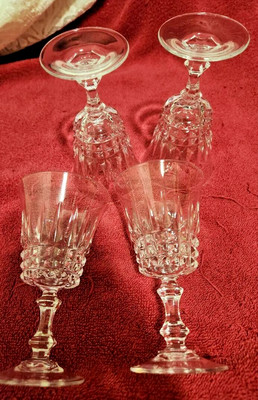 Crystal Wine Glass Hexagon Stemmed Diamond Cut - Set of 4 - 5 1/4" Tall ...