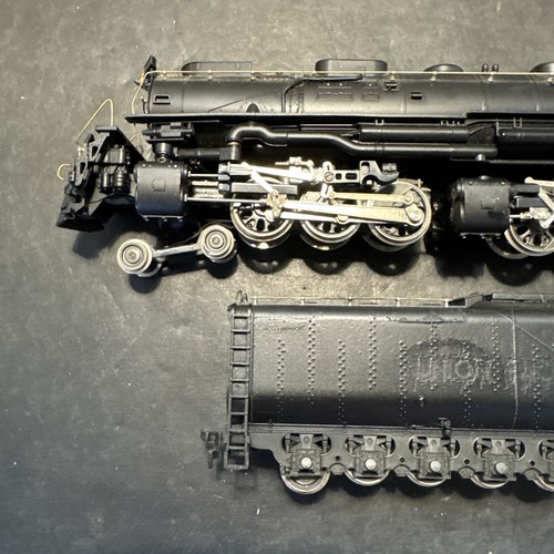 RIVAROSSI HO 3967 CHALLENGER UNION PACFIC 4-6-6-4 PAINT STEAM ENGINE ...