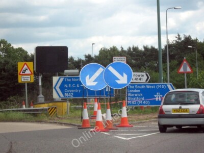 Photo 6x4 M42 - Junction 5 or Nine Signs, Seven Cones & A Car Solihull ...