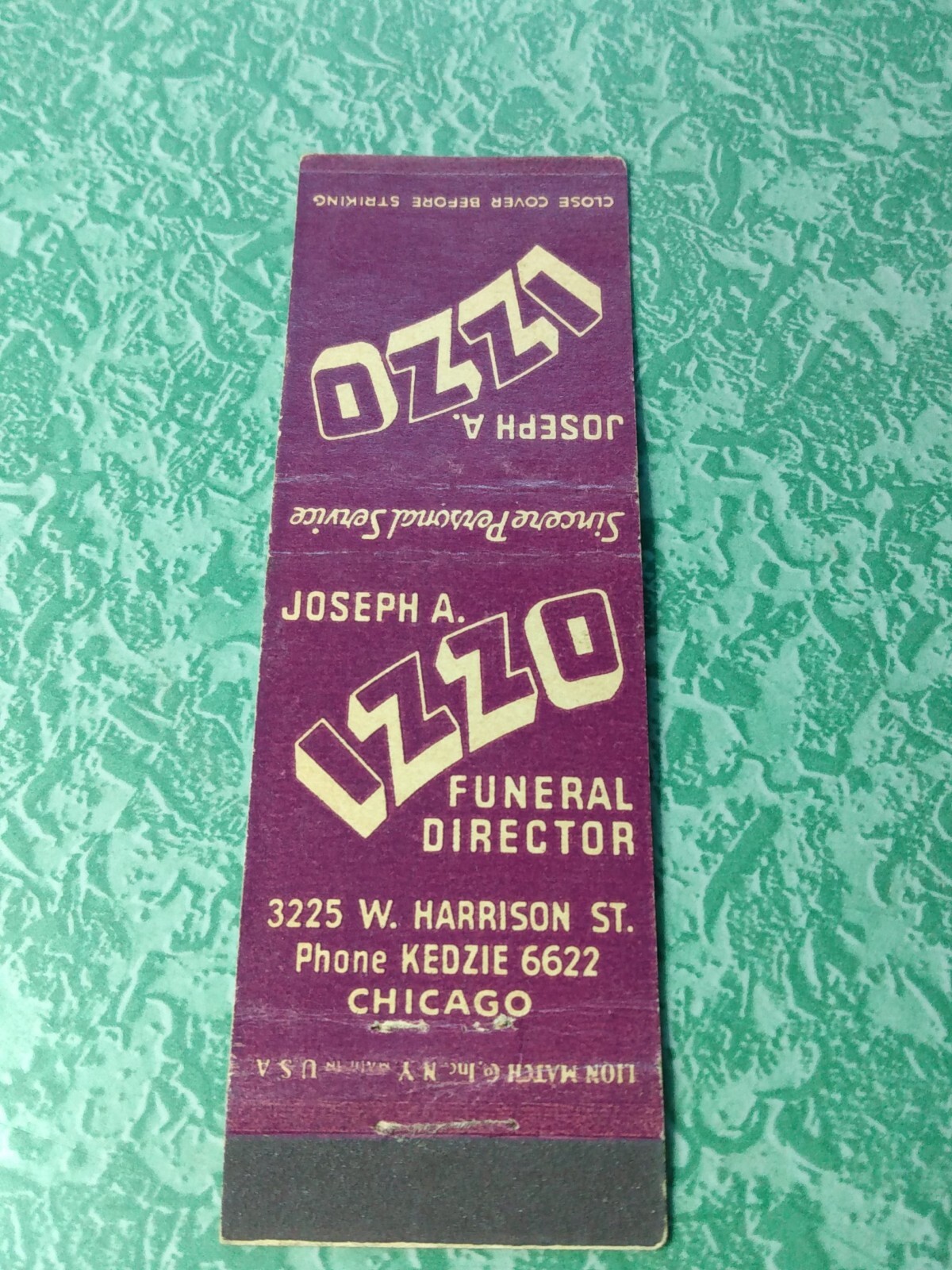 Vintage Matchbook Collectible Ephemera B31 Chicago Illinois Joe izzo ...